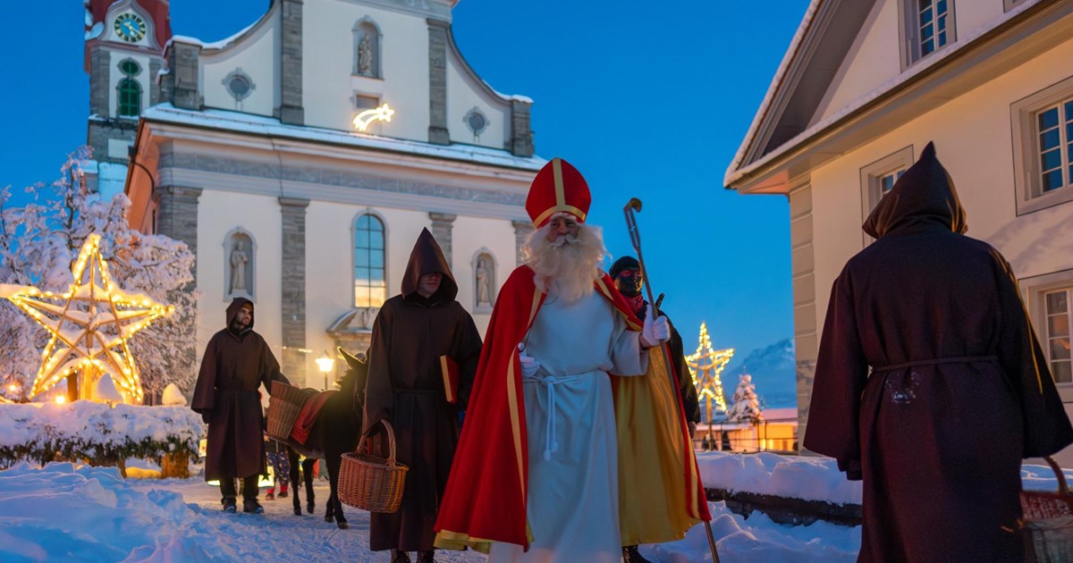 Ruswil: Der Samichlaus unterwegs | Anzeiger vom Rottal